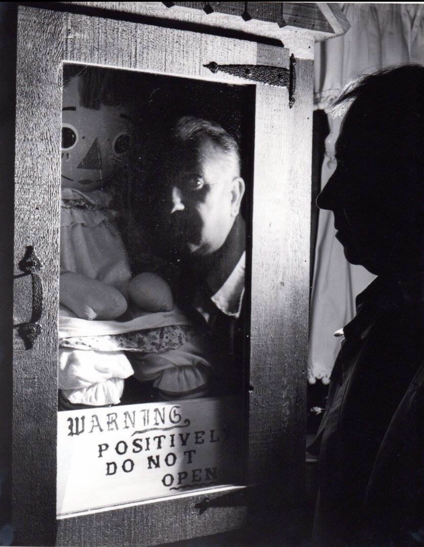 HAUNTED WARREN HOUSE