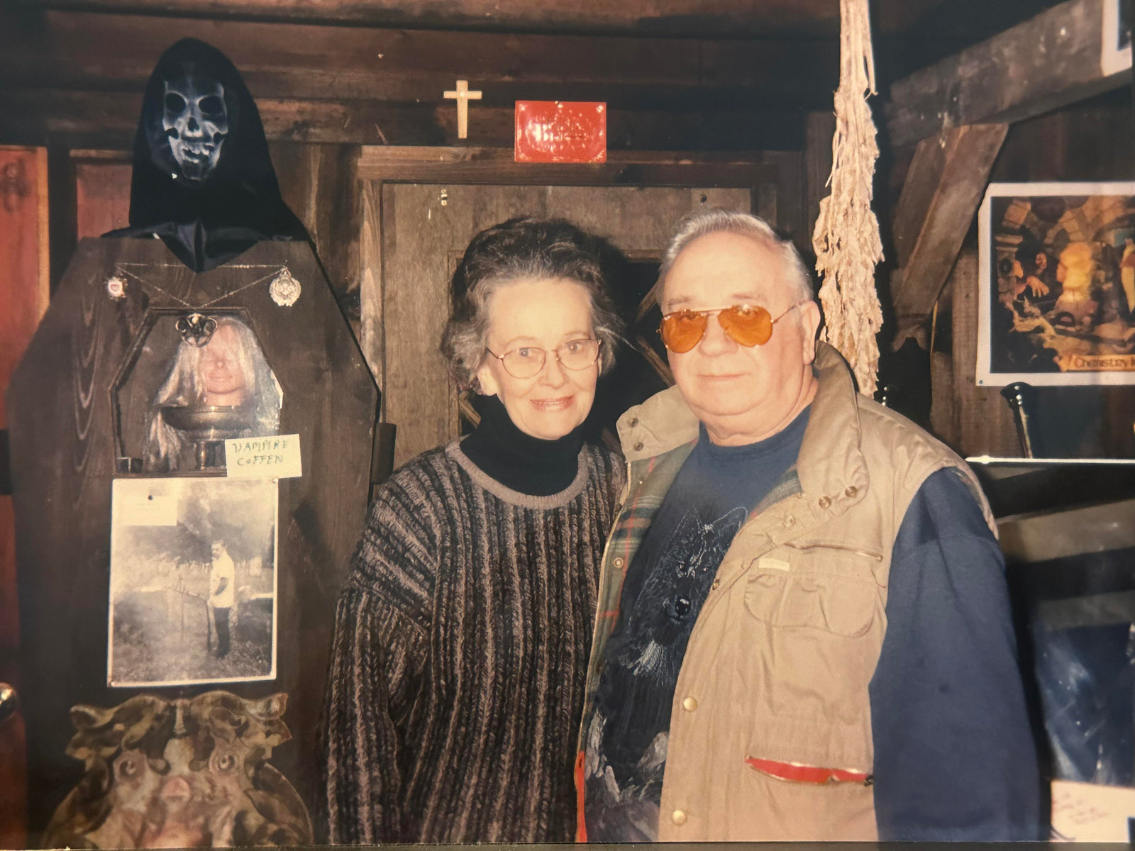 HAUNTED WARREN HOUSE